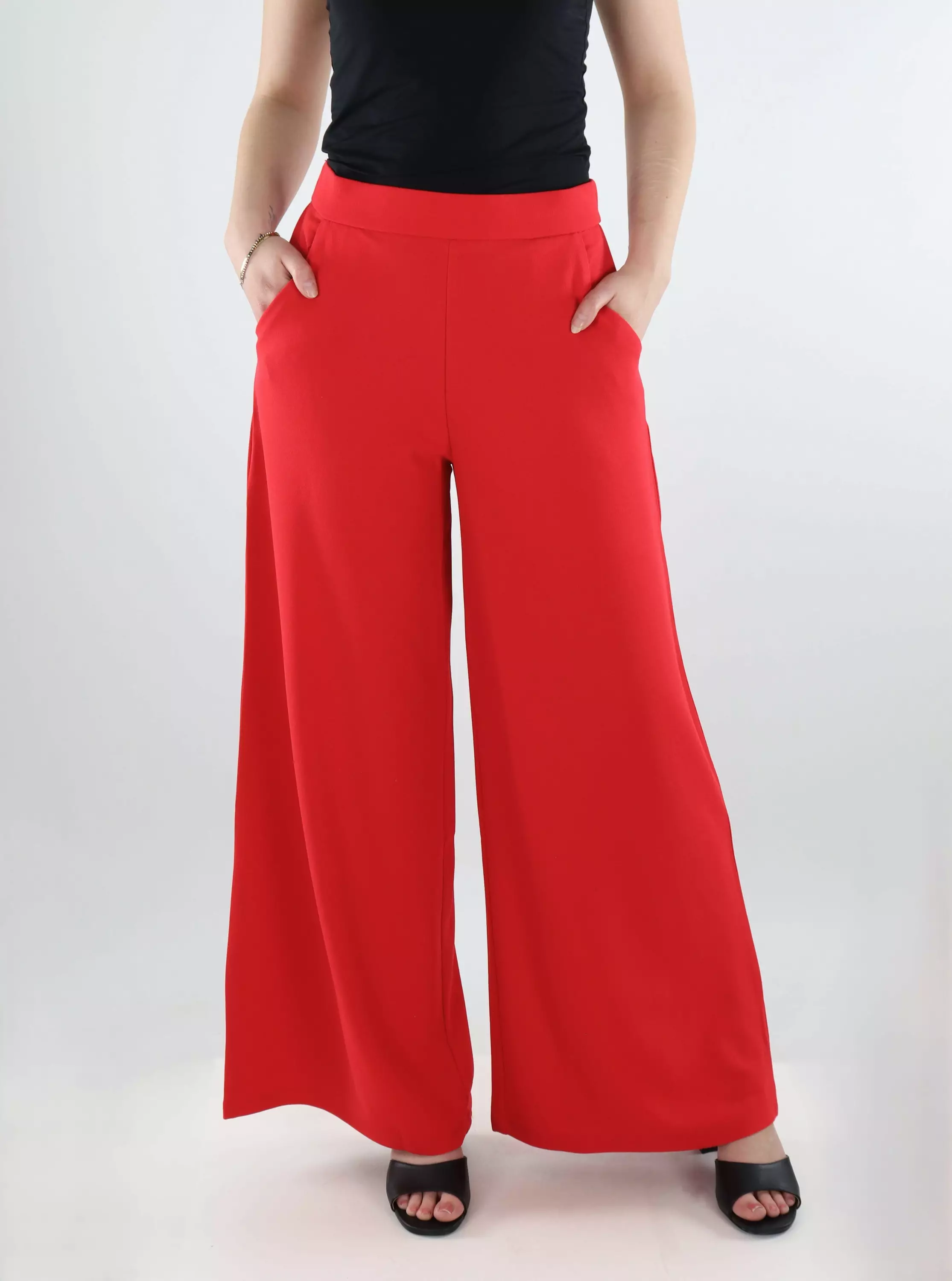 15249043 - Stiletto.fi webbutik